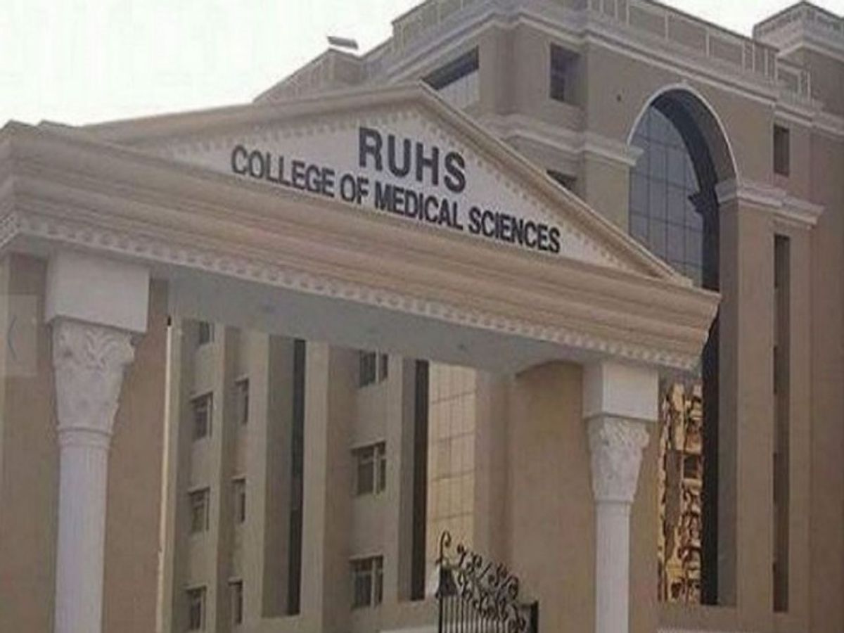 दुबई से आया युवक जयपुर के आरयूएचएस अस्पताल में भर्ती, चिकन पॉक्स पाया ...