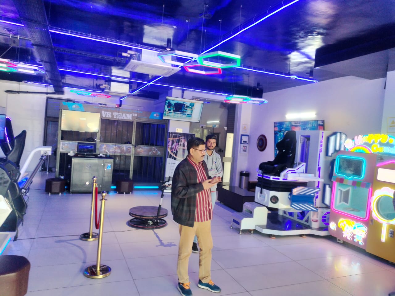 गेमिंग जोन का जोनवार टीमों द्वारा किया निरीक्षण - BULLET RAJASTHAN